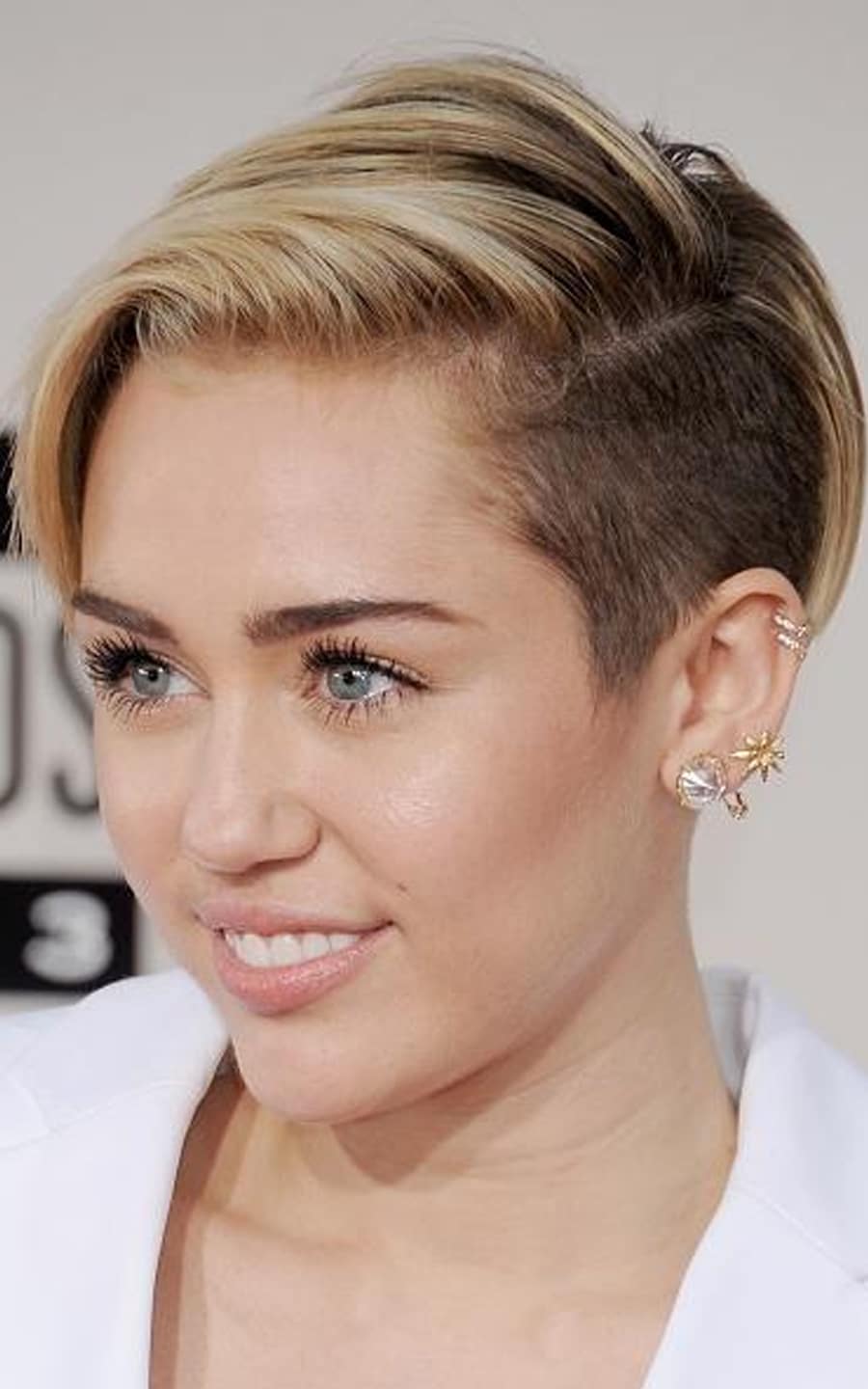 Coupe de cheveux courts pour femme : Idées de coiffure, conseils et ...