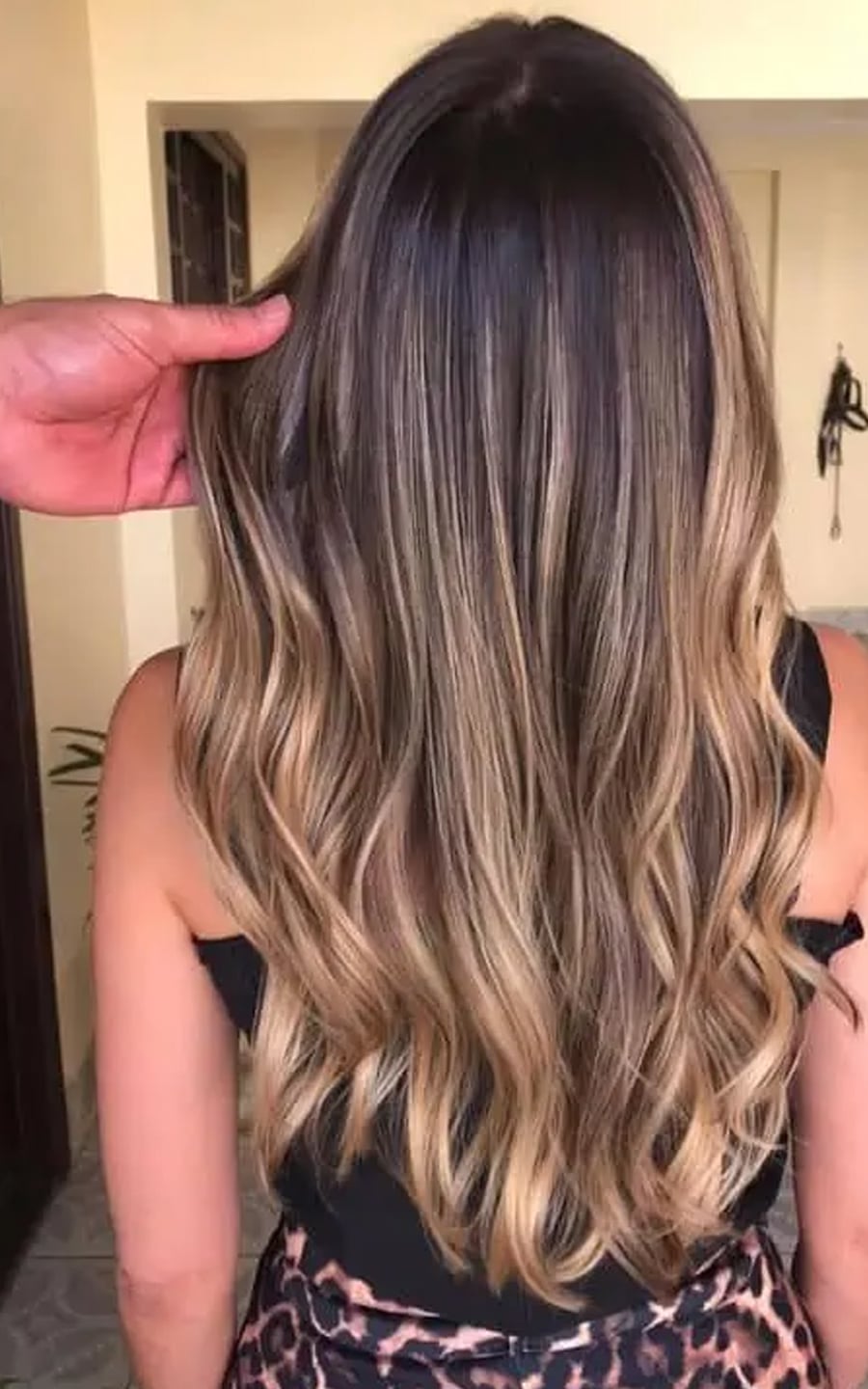 Ombré hair miel : Technique, type de cheveux et prix - Les Lionnes
