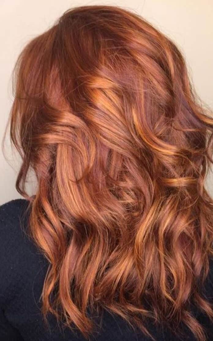 Balayage cuivré roux : Type de cheveux, technique et prix - Les Lionnes
